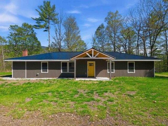 3 bedroom, Wentworth NH 03282 104569890