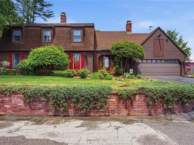 3 bedroom, West Warwick RI 02893 103437265