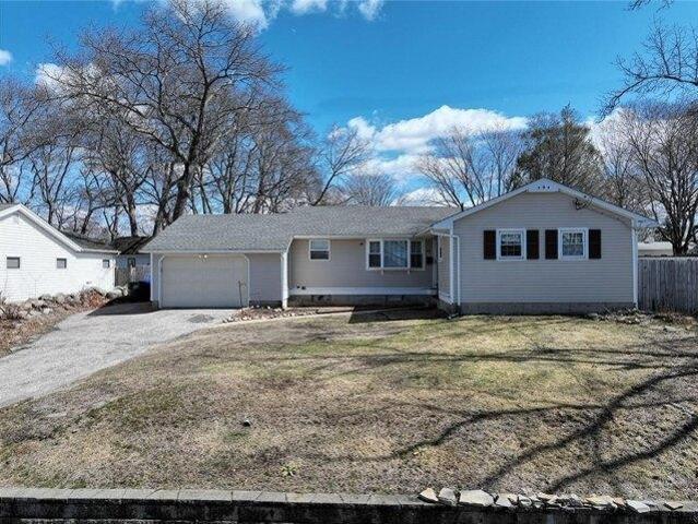 3 bedroom, West Warwick RI 02893 104570229