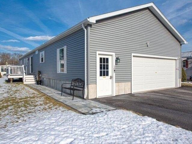 3 bedroom, West Bridgewater MA 02379 102565317