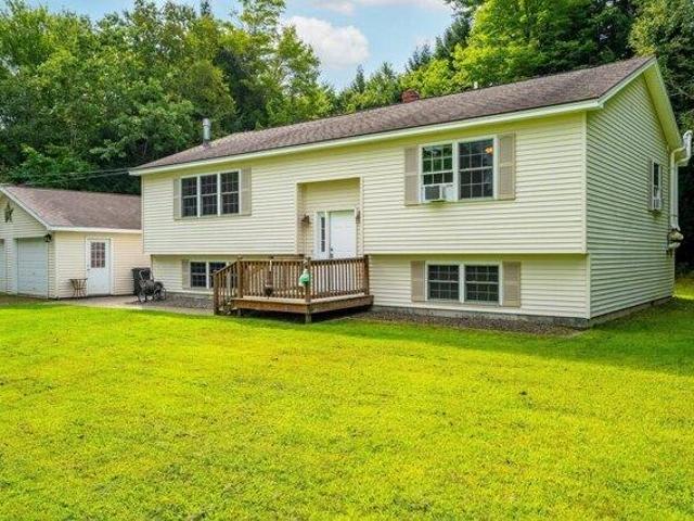 3 bedroom, West Gardiner ME 04345 102443777