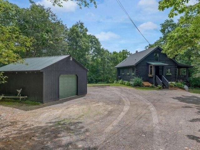 3 bedroom, West Gardiner ME 04345 104604162