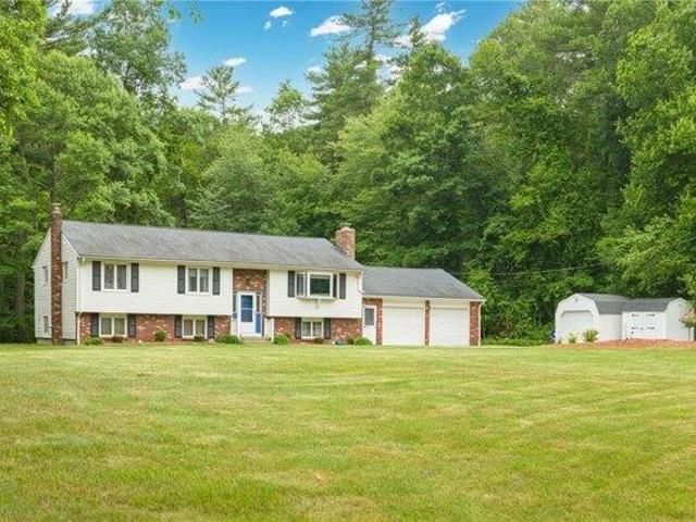 3 bedroom, West Greenwich RI 02817 104477923