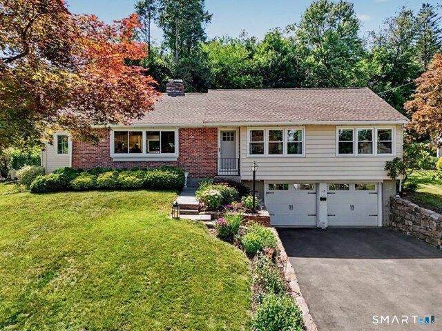 3 bedroom, West Hartford CT 06107 104190553