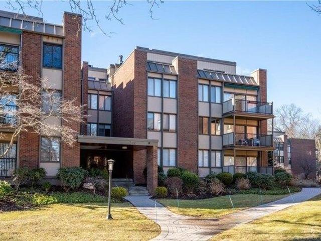 3 bedroom, West Hartford CT 06105 89382769
