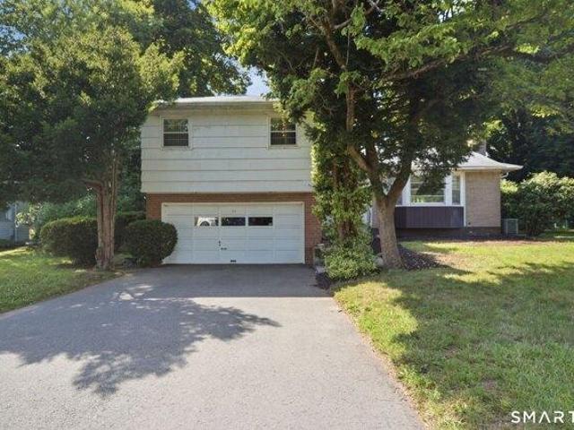3 bedroom, West Hartford CT 06117 103927523