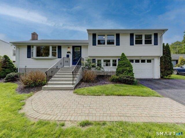 3 bedroom, West Hartford CT 06117 104718418