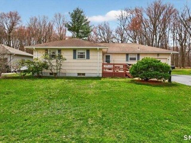 3 bedroom, West Hartford CT 06117 LS101632112