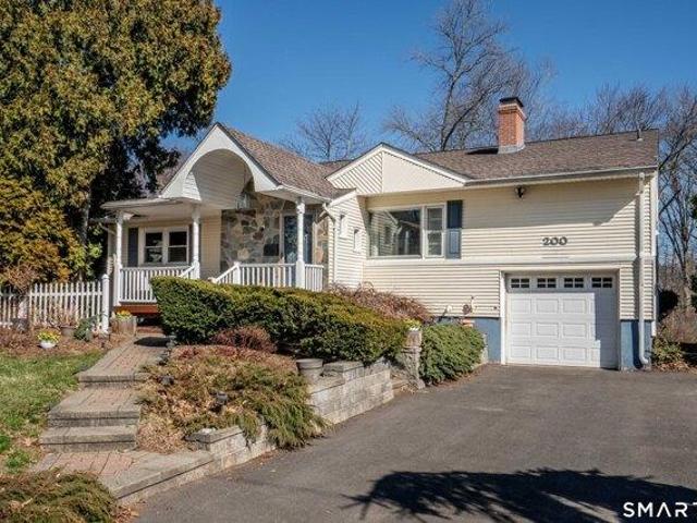 3 bedroom, West Hartford CT 06117 LS102155619