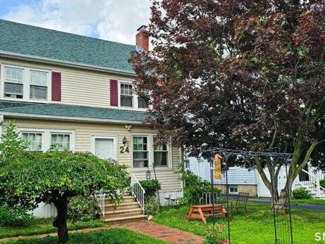 3 bedroom, West Hartford CT 06119 104812165
