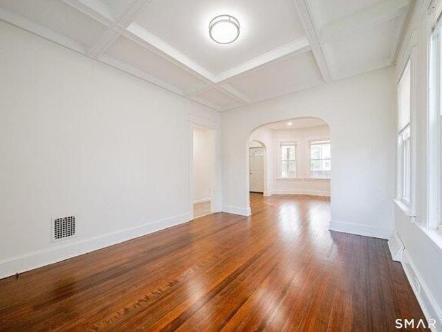 3 bedroom, West Haven CT 06516 104566946