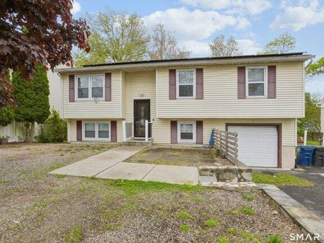 3 bedroom, West Haven CT 06516 104295360