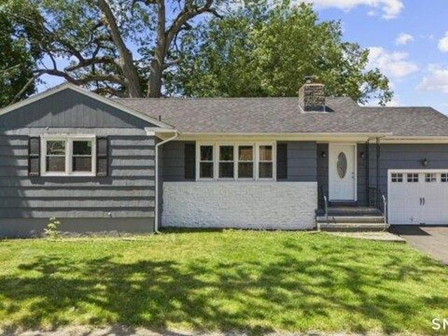 3 bedroom, West Haven CT 06516 104297558