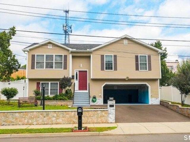 3 bedroom, West Haven CT 06516 104374185