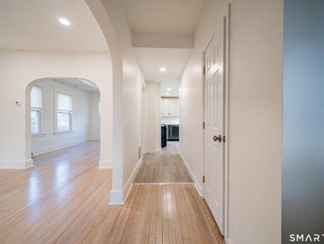3 bedroom, West Haven CT 06516 LS103126179