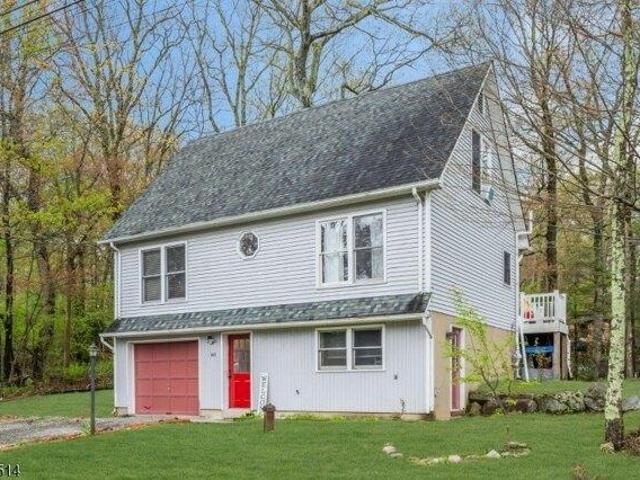 3 bedroom, West Milford NJ 07421 104479552