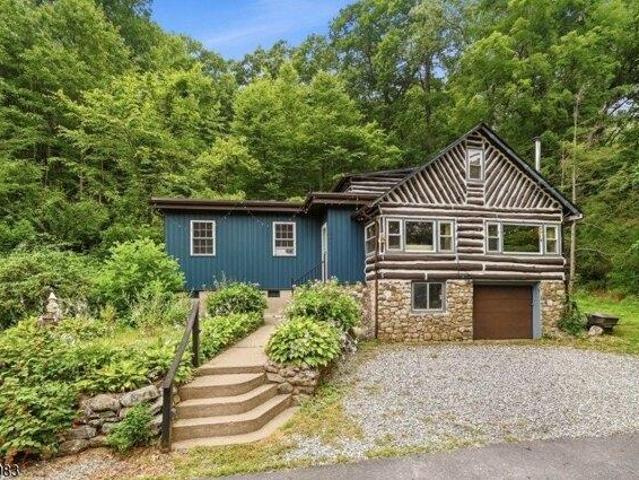 3 bedroom, West Milford NJ 07421 104834983