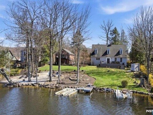 3 bedroom, West Milford NJ 07421 105158340