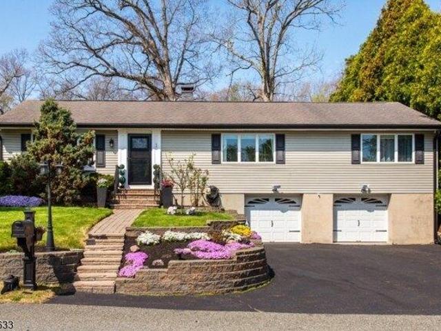 3 bedroom, West Milford NJ 07435 102727036