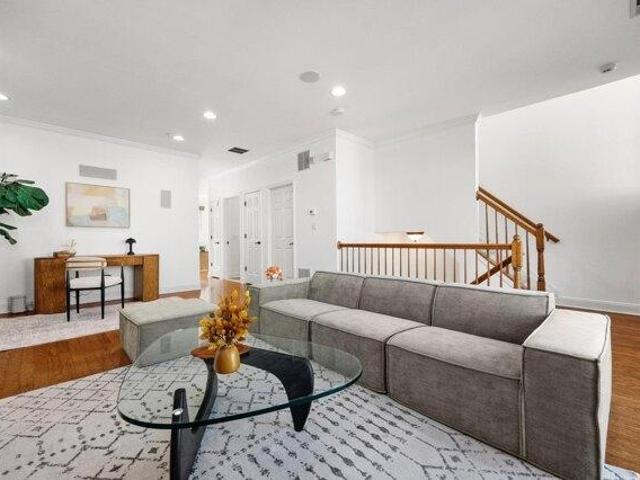 3 bedroom, West New York NJ 07093 104543779