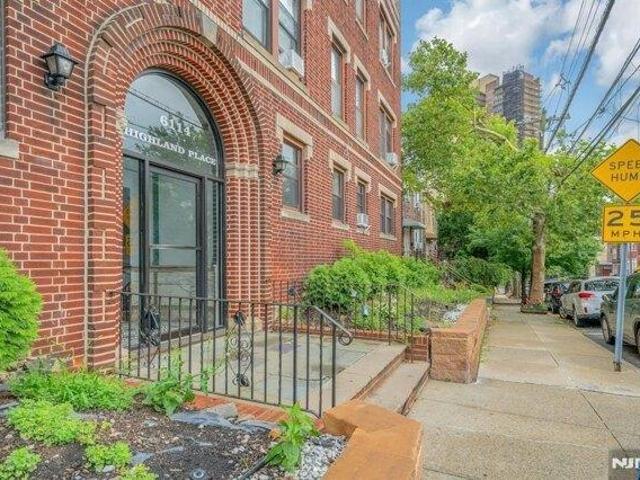 3 bedroom, West New York NJ 07093 104605013