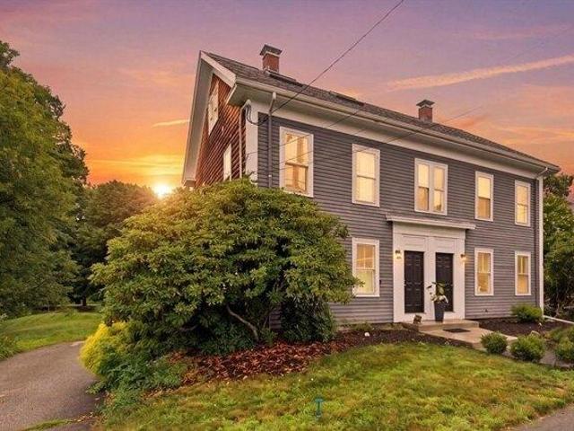 3 bedroom, West Newbury MA 01985 105207301