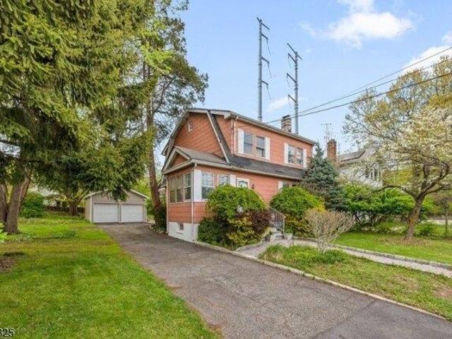 3 bedroom, West Orange NJ 07052 104920458