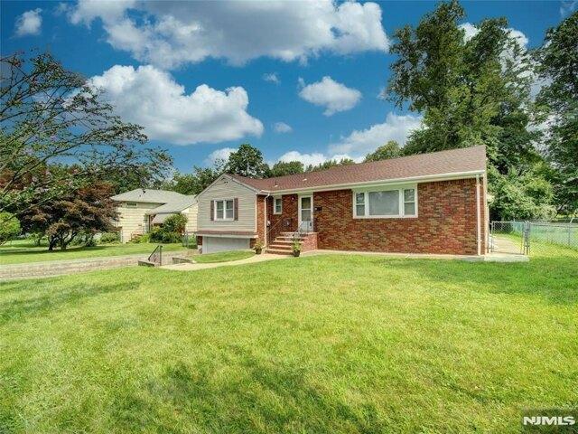 3 bedroom, West Orange NJ 07052 105155984