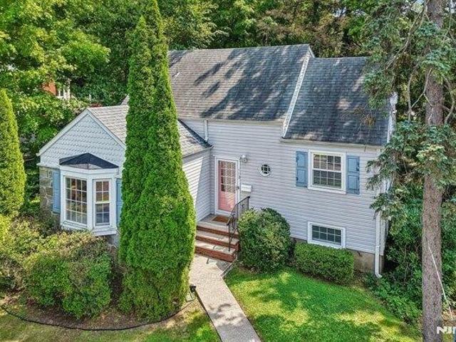 3 bedroom, West Orange NJ 07052 105159923