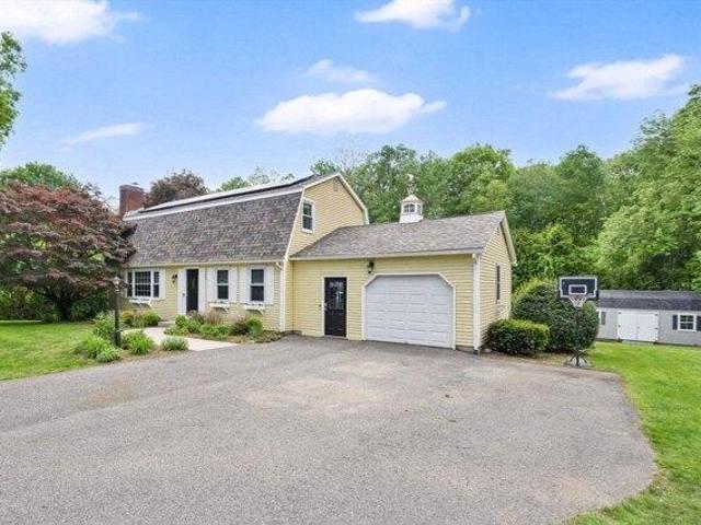 3 bedroom, West Springfield MA 01089 103221215