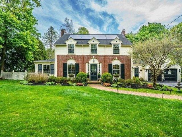 3 bedroom, Weston MA 02493 LS102823116