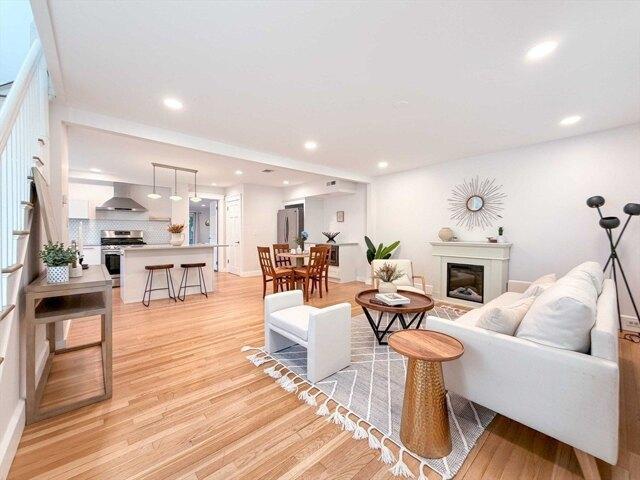 3 bedroom, Weston MA 02493 104511257