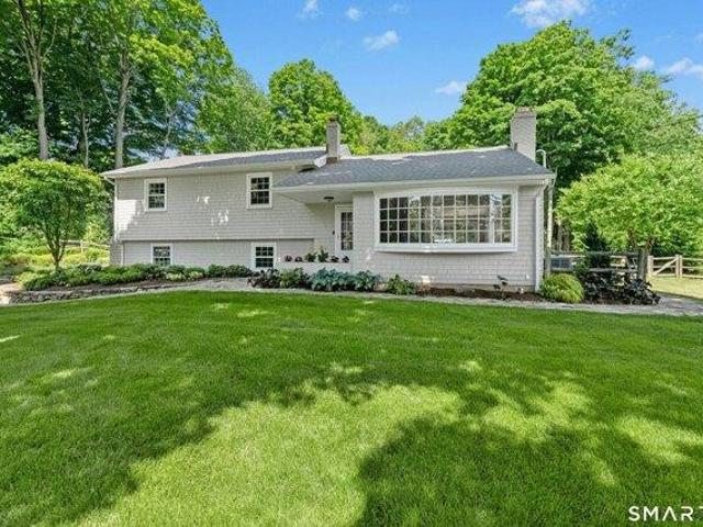 3 bedroom, Weston CT 06883 104607154