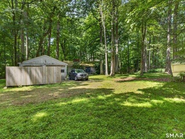 3 bedroom, Weston CT 06883 105175360