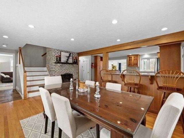 3 bedroom, Westborough MA 01581 102586011