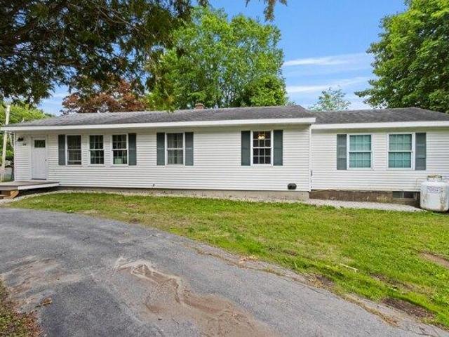3 bedroom, Westbrook ME 04092 103603069