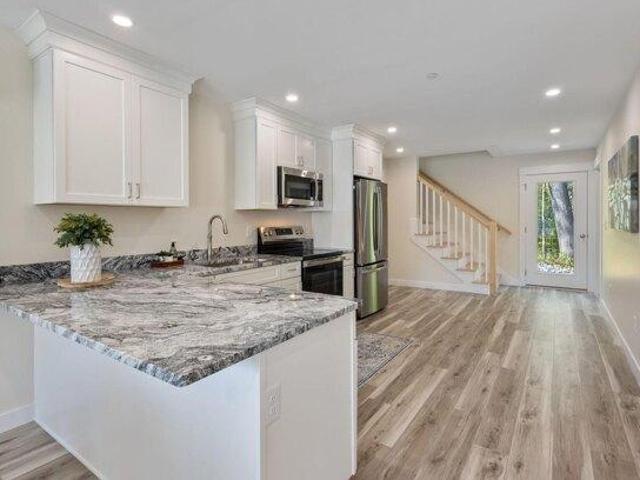 3 bedroom, Westbrook ME 04092 104689973