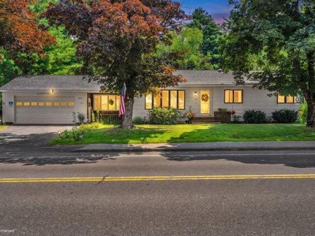 3 bedroom, Westbrook ME 04092 104690398