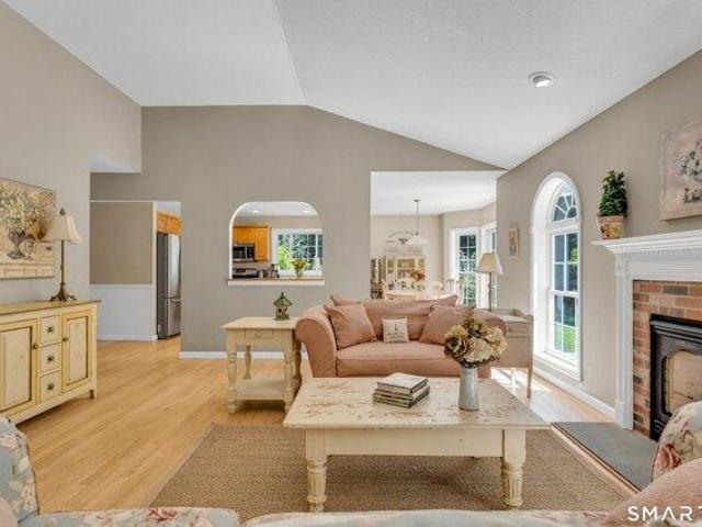 3 bedroom, Westbrook CT 06498 105160485