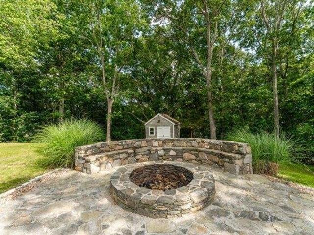 3 bedroom, Westerly RI 02891 104410759