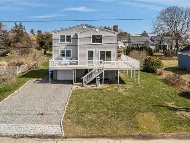 3 bedroom, Westerly RI 02891 102411695
