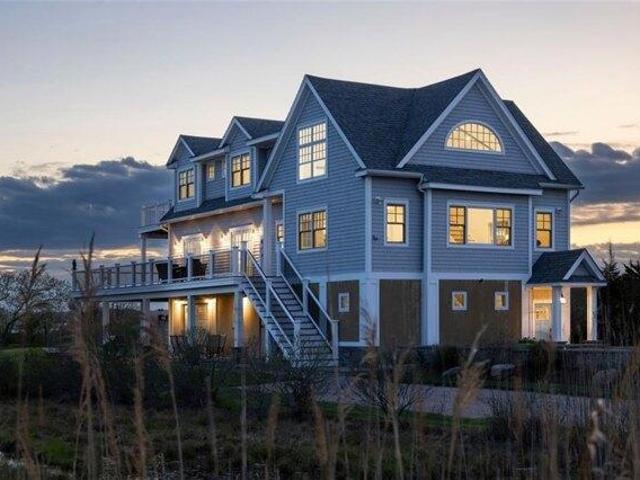 3 bedroom, Westerly RI 02891 102669990