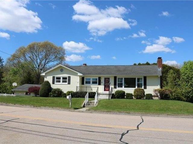 3 bedroom, Westerly RI 02891 103035090
