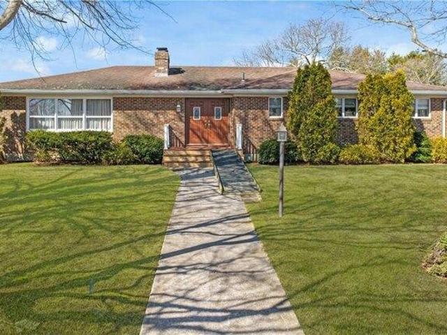 3 bedroom, Westerly RI 02891 LS101658329