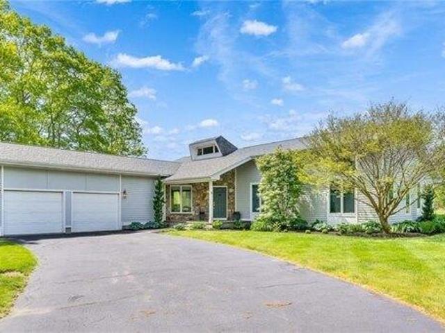 3 bedroom, Westerly RI 02891 LS103127632