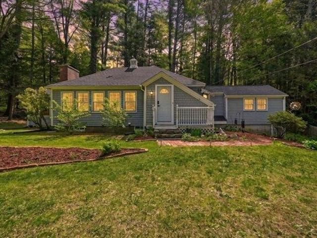 3 bedroom, Westfield MA 01085 LS102922115