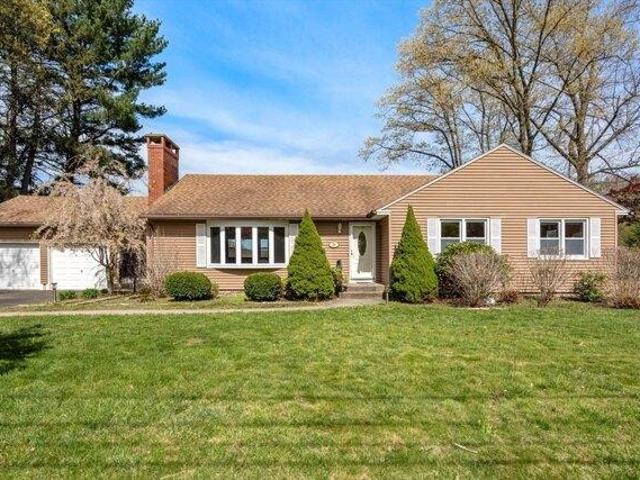 3 bedroom, Westfield MA 01085 LS102961698