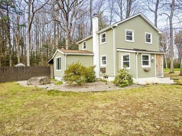 3 bedroom, Westfield MA 01085 102559750