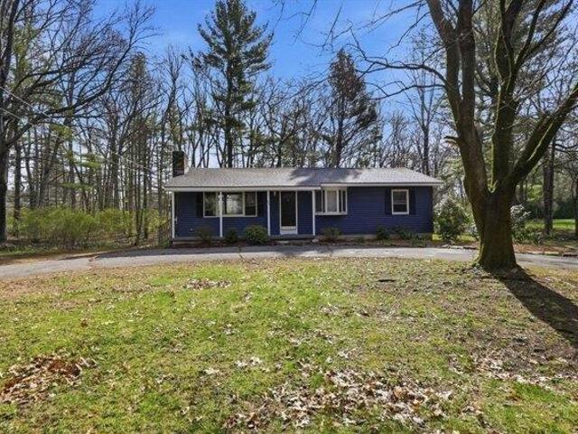 3 bedroom, Westfield MA 01085 102529161
