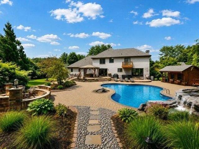 3 bedroom, Westfield MA 01085 104191442